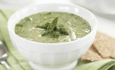 Potage printanier aux asperges et à l'aneth - Recettes Québecoises